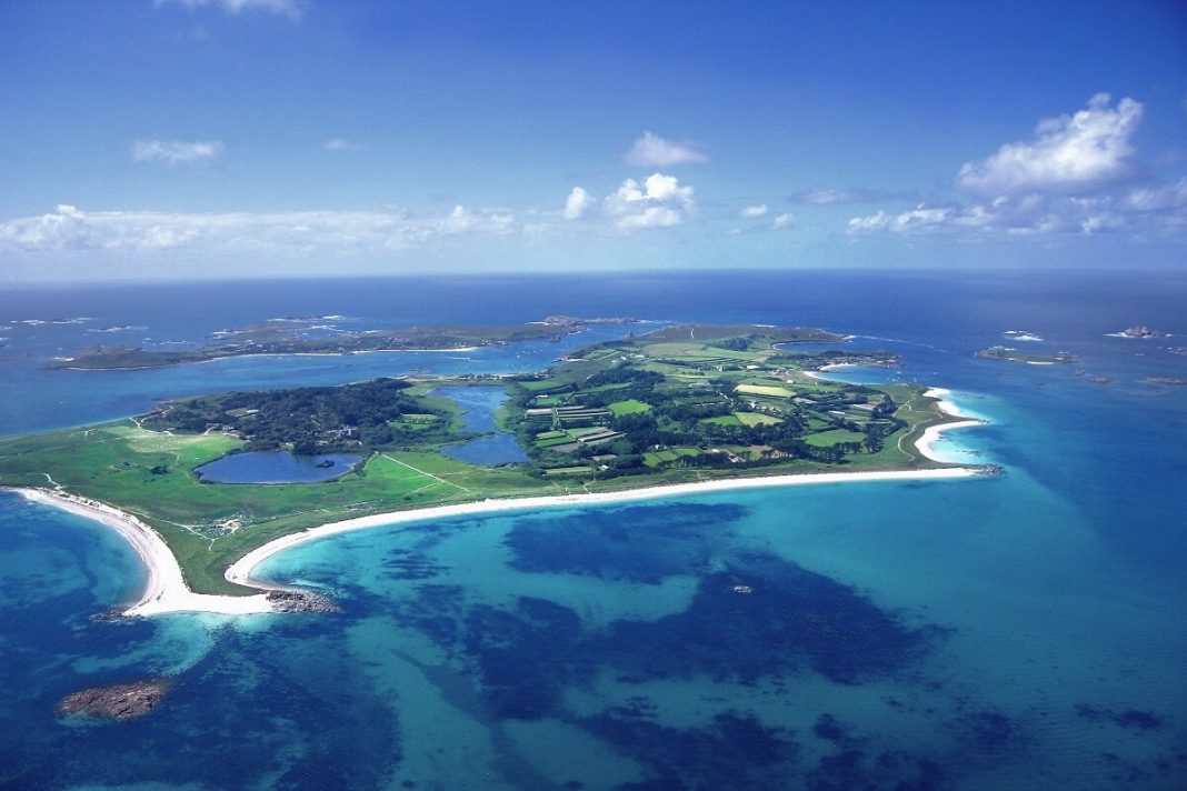 The Most Beautiful Small Islands (2022) - Travel S Helper