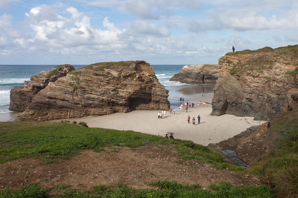 CATHEDRAL BEACH: The Secret Of An Ancient Treasure Hidden In The Rocks ...