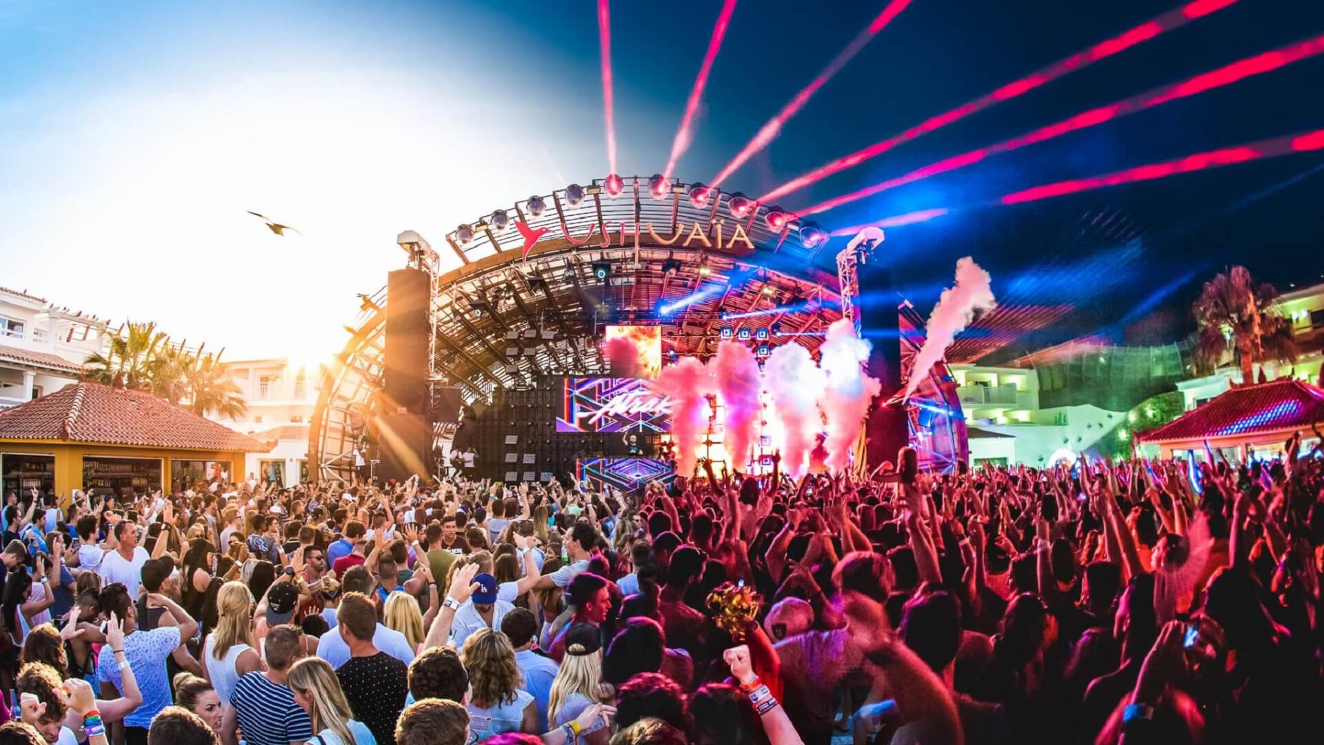 Magazine - Travel S Helper